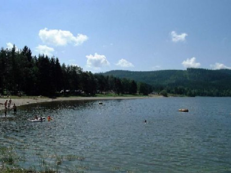 Vodní nádrž Lipno - pláž Lipno nad Vltavou - galerie
